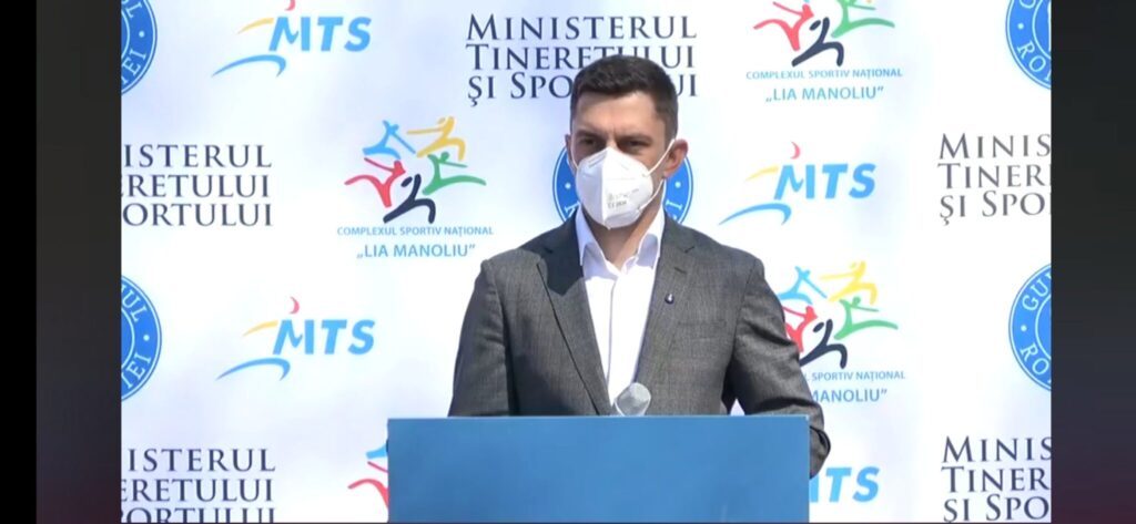 Eduard Novak: Fiţi puternici şi arătaţi că sunteţi nişte campioni ...